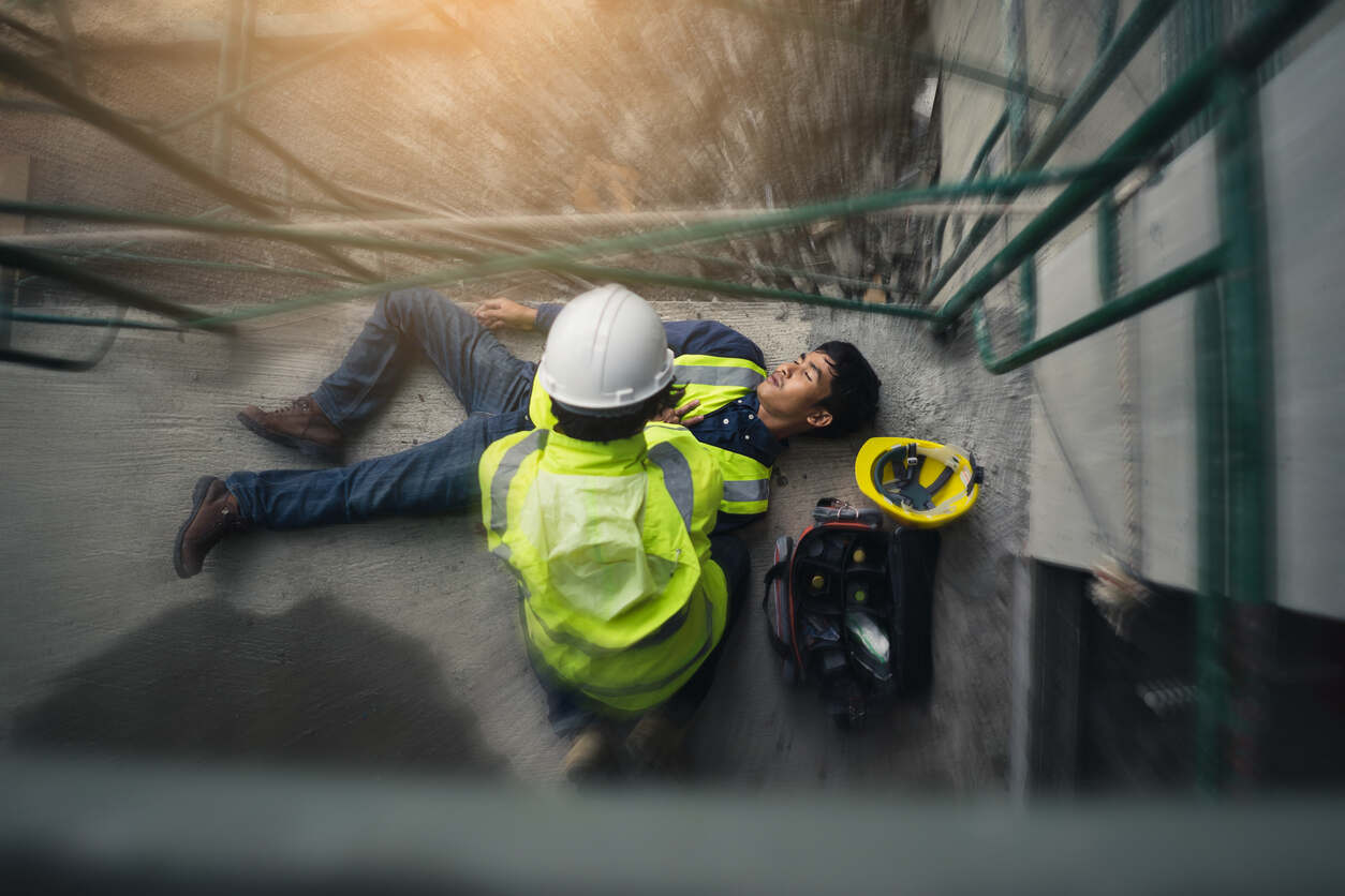 Phoenix Construction Accident Attorney | Swenson & Shelley Law
